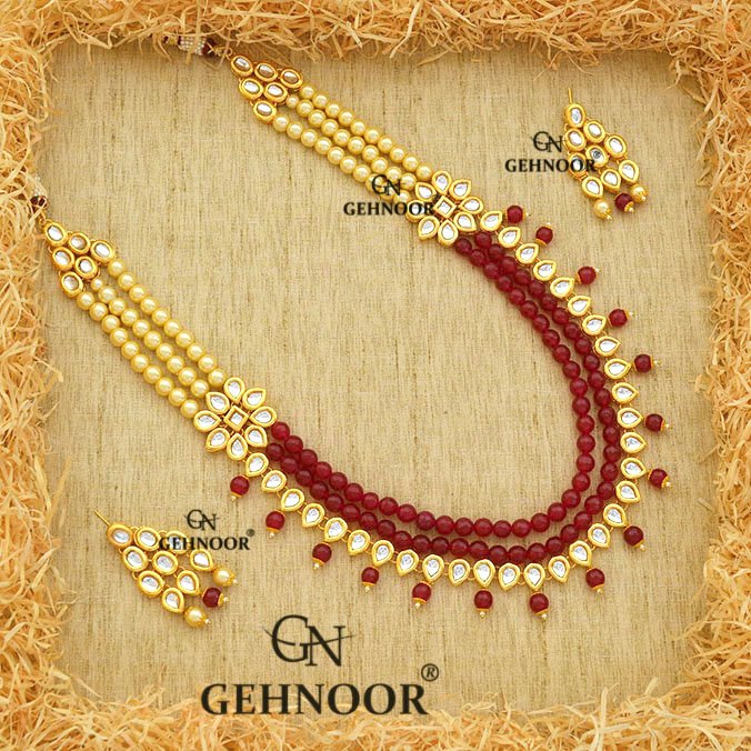 SUMEDHA MAROON NECKLACE
